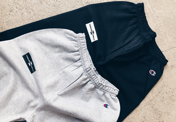 CHAMPION BADGE SWEATPANTS – Timeless Thrills